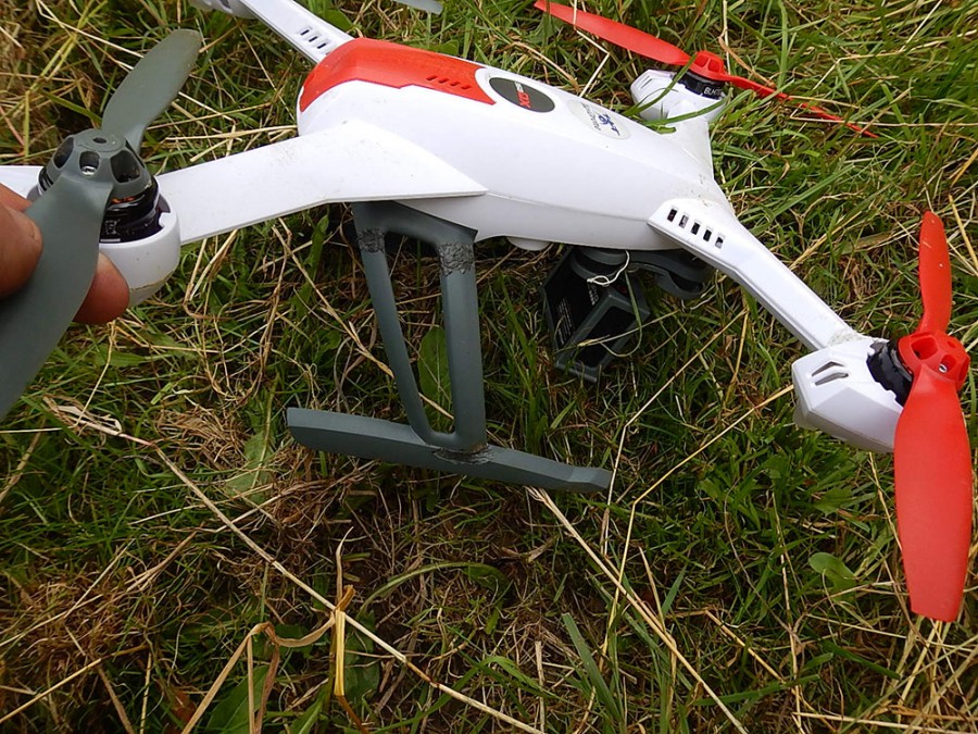 Faire des loopings avec votre drone ça vous branche