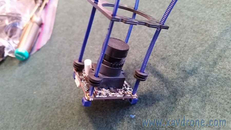 Assemblage du Wasp Mini Hex avec un Naze32